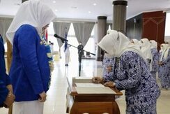 Siti Nurhasanah : IWAPI Kutim Untuk Meningkatkan Kemajuan dan ...