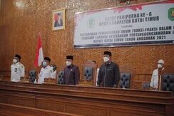 Tujuh Fraksi Sampaikan Pemandangan Umum di Rapat Paripurna ke VI DPRD Kutim - G-Smart.ID