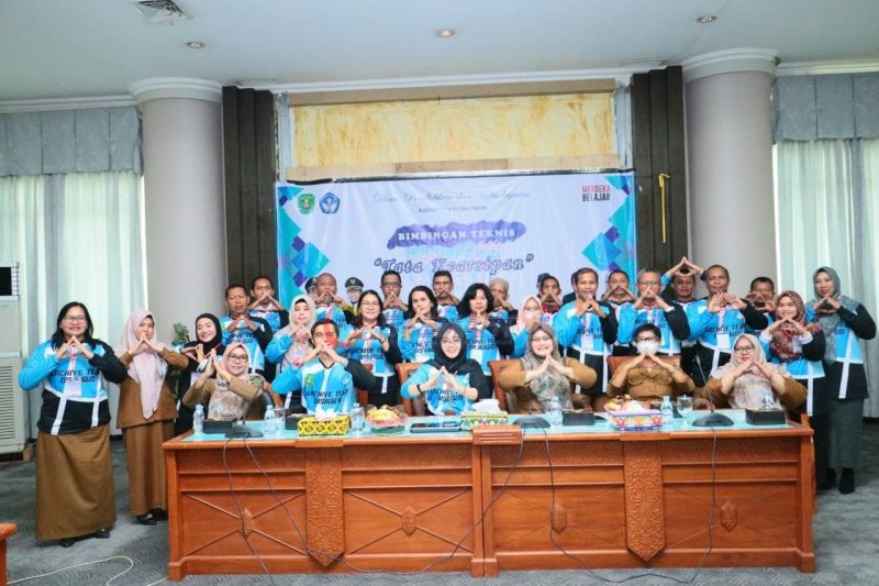 Bimtek Tata Kearsipan di Lingkungan Disdikbud Kutim, Irma : Paham ... Bimtek Tata Kearsipan di Lingkungan Disdikbud Kutim, Irma : Paham ...