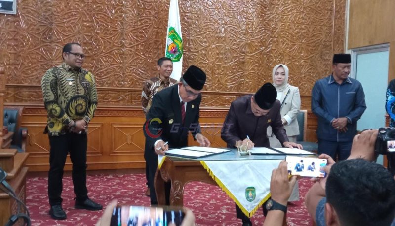 Perda Pertanggungjawaban Pelaksanaan APBD Kutim 2022 Resmi Disahkan - G ... Perda Pertanggungjawaban Pelaksanaan APBD Kutim 2022 Resmi Disahkan - G ...